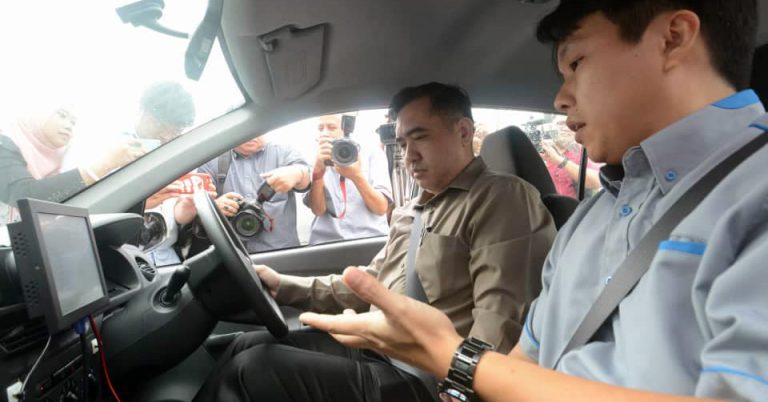 E-testing for driver’s license to be implemented in 2019 – Pusat ...
